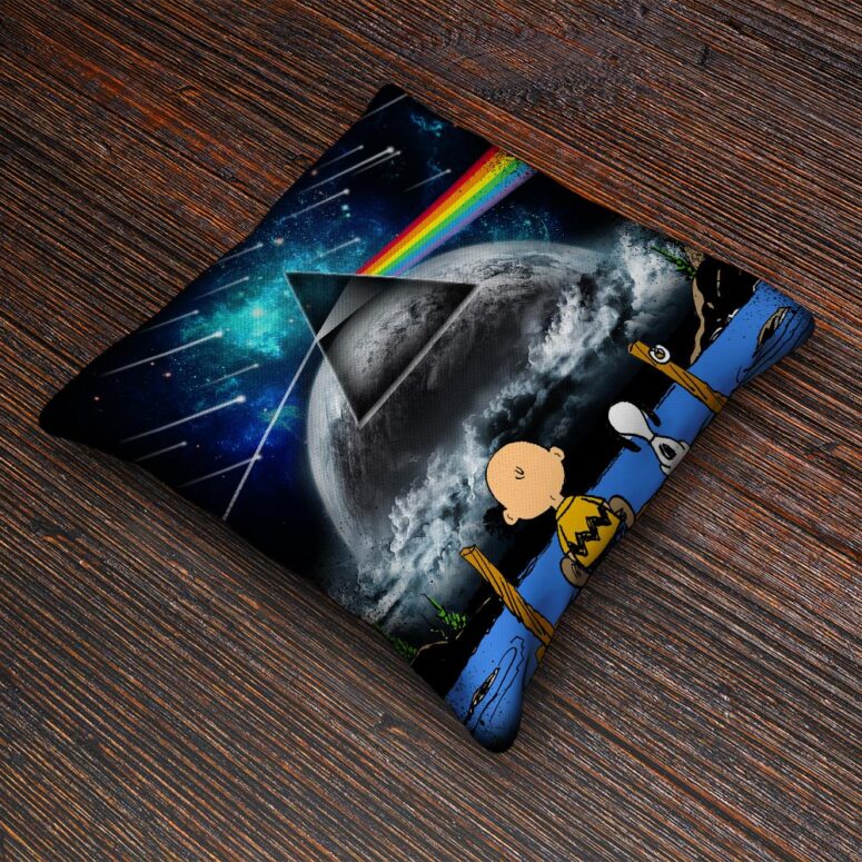 Snoopy And Charlie Brown Looking Dark Side Of The Moon Watch Pink Floyd ...