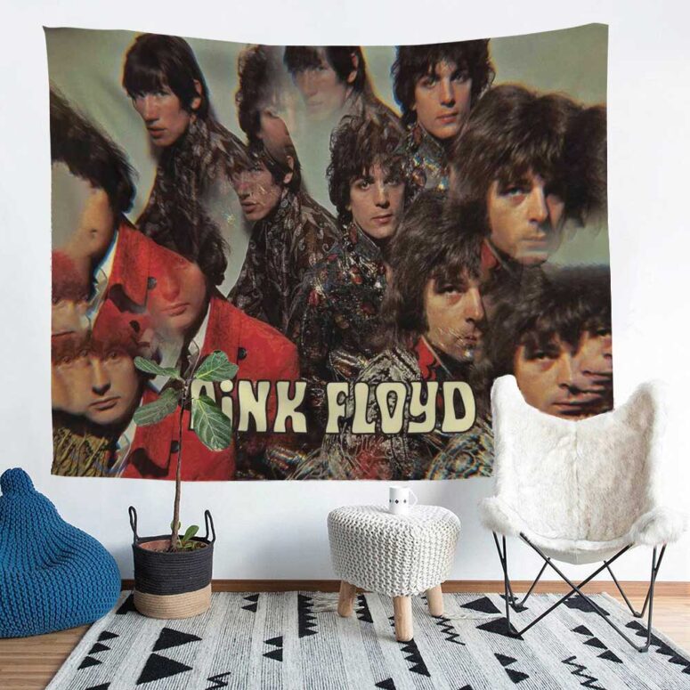 Pink Floyd The Piper At The Gates-text Tapestry - OtherBrick